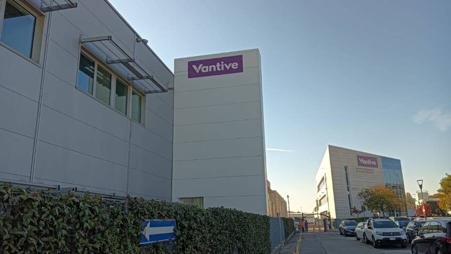 Vantive assicura: 'Il sito di Medolla continua a operare regolarmente'